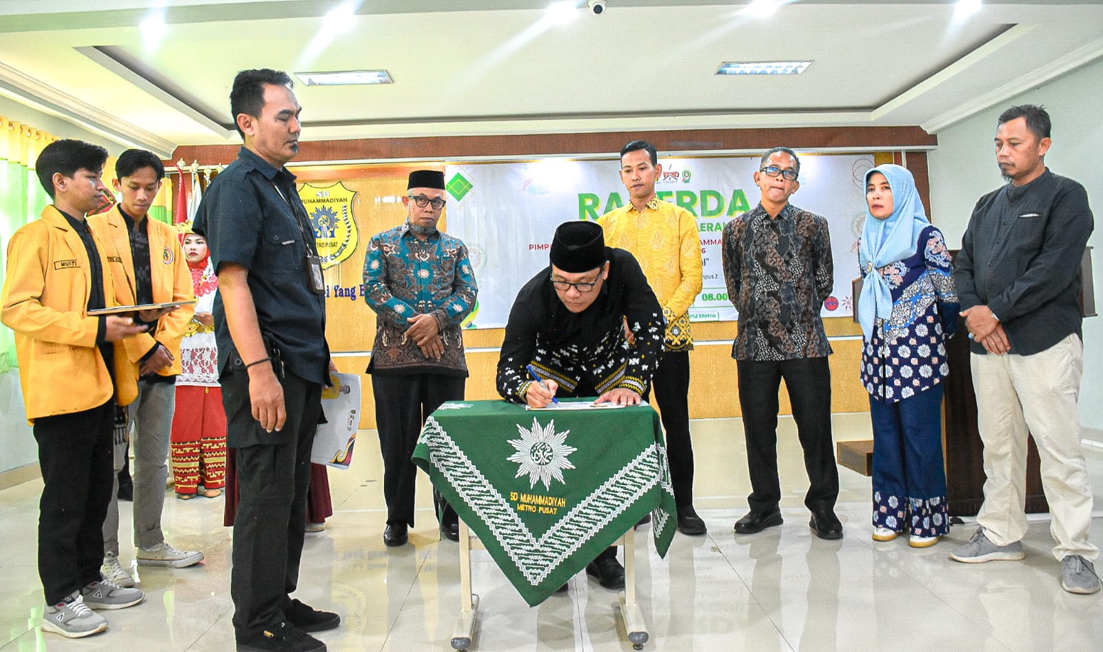 Rapat Kerja IPM Launching Logo Warkop Inspiratif Buku Panduan Rakerda ...